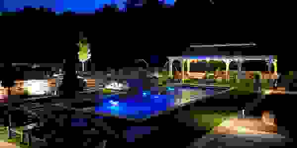 Pool Builder - Infinity Pools & Stoneworks Inc